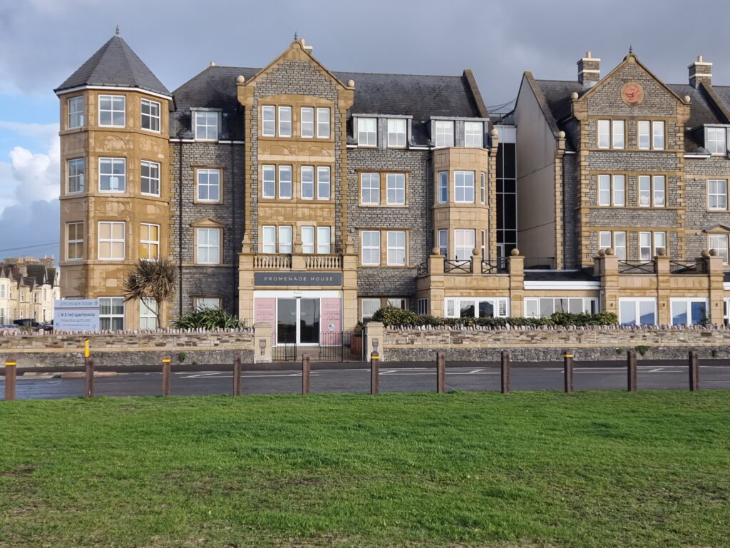Promenade House | iCO Products